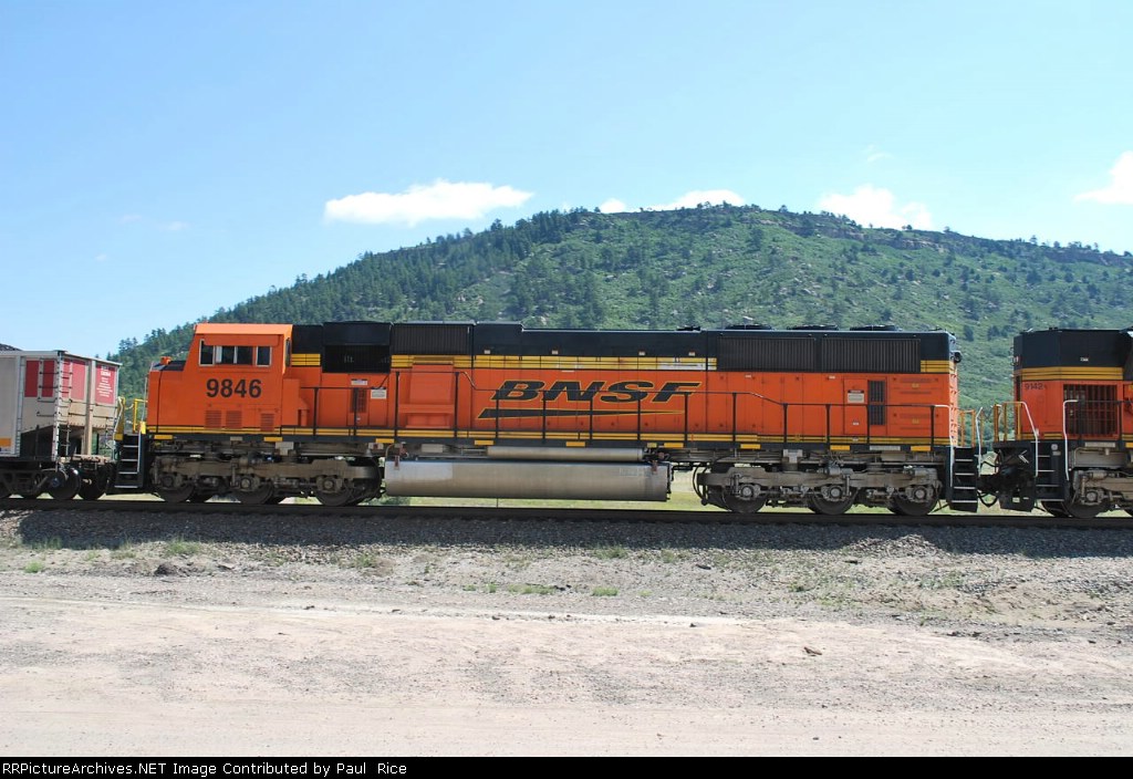 BNSF 9846